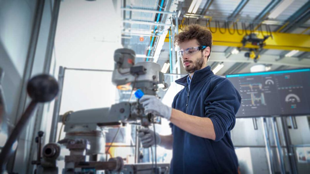 For mechanical engineering students: Thesis and dual study program (KOSMO) | verope